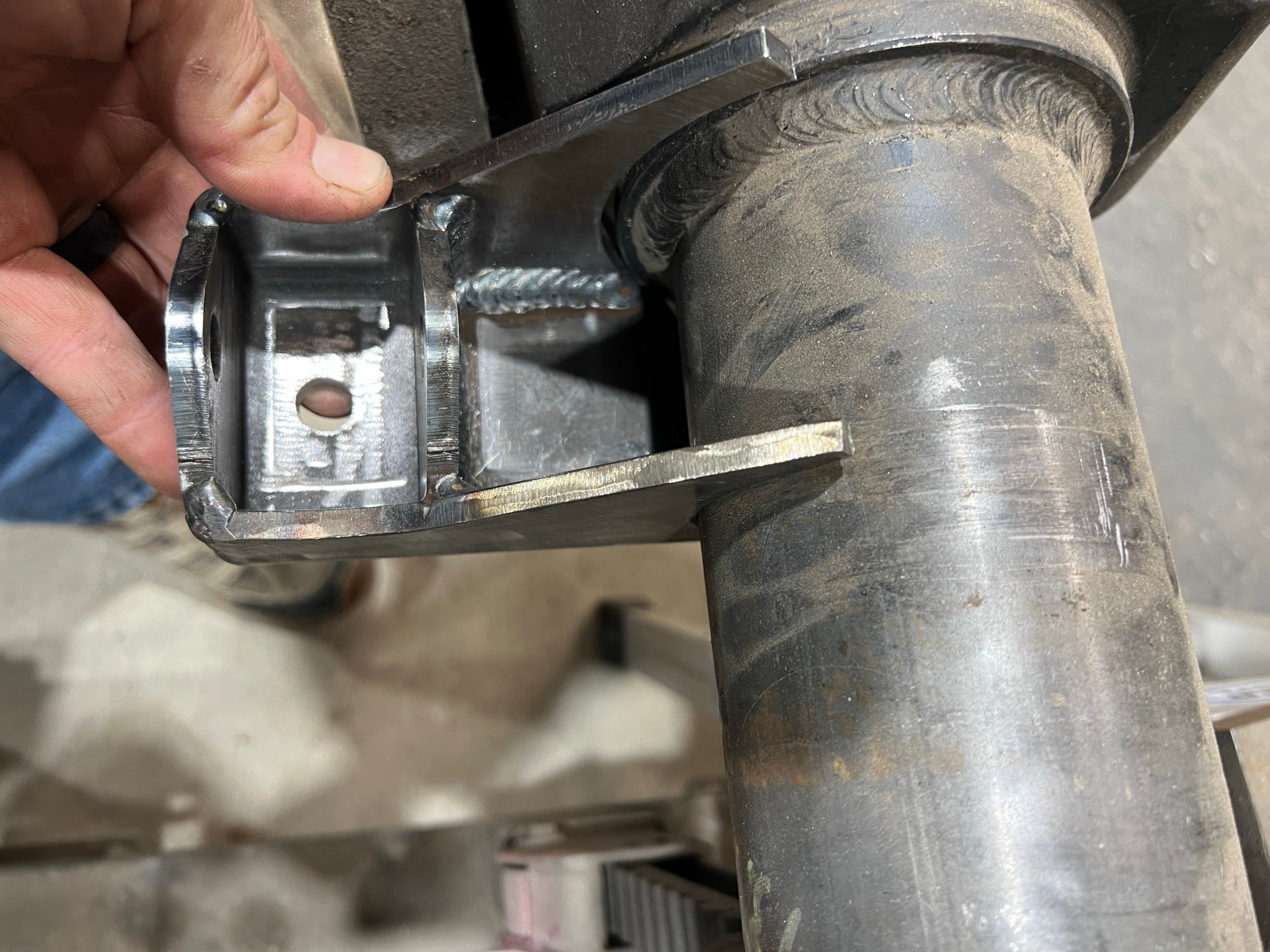 Lower shock mounts front axle 3" tube– KrashFab